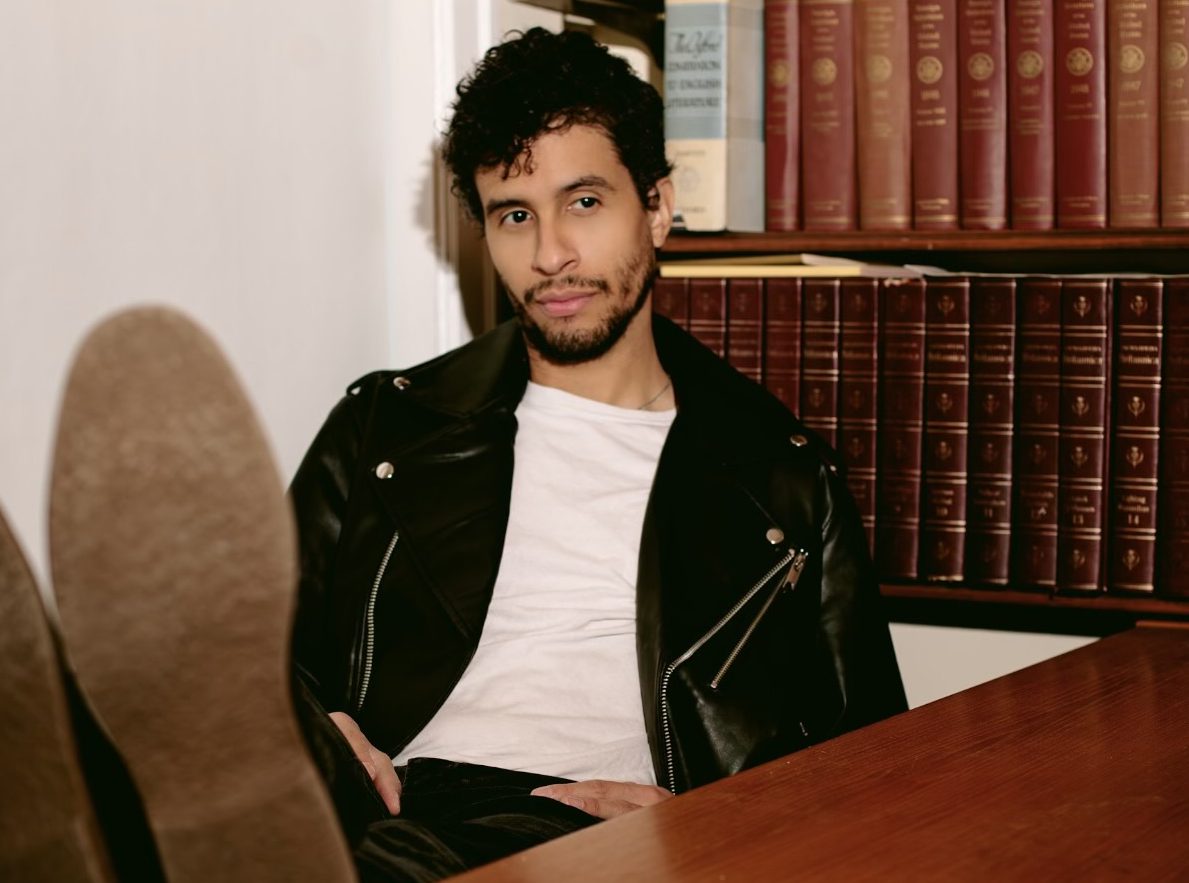 Dylan Lloyd's "Caught Up" Ascends to the Top 30 on iTunes Pop Charts | Rolling Hype